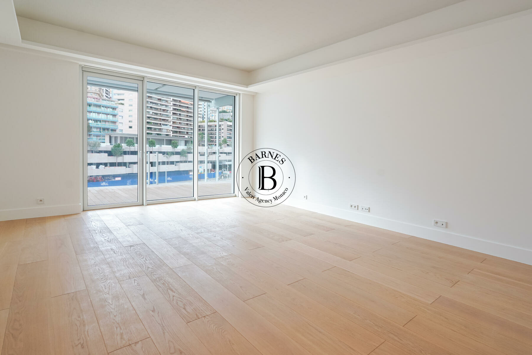 For sale Le Renzo - Apartment / 4 rooms [V1663] | Barnes I Valeri Agency